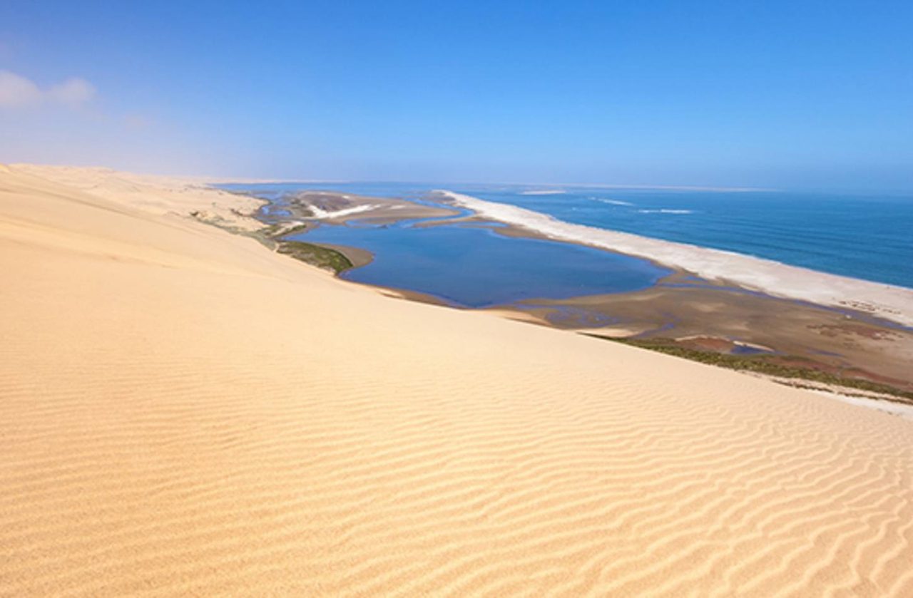 Kitesurfing in Namibia - kitetrip-planner.com